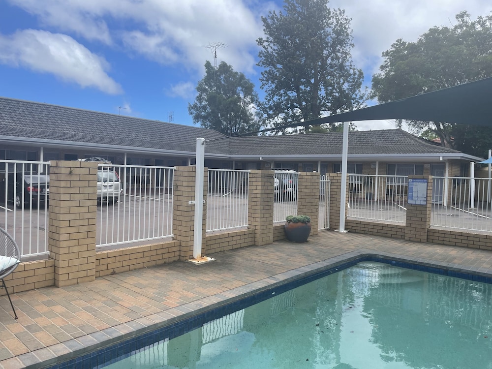 Blue Violet Motor Inn - Toowoomba