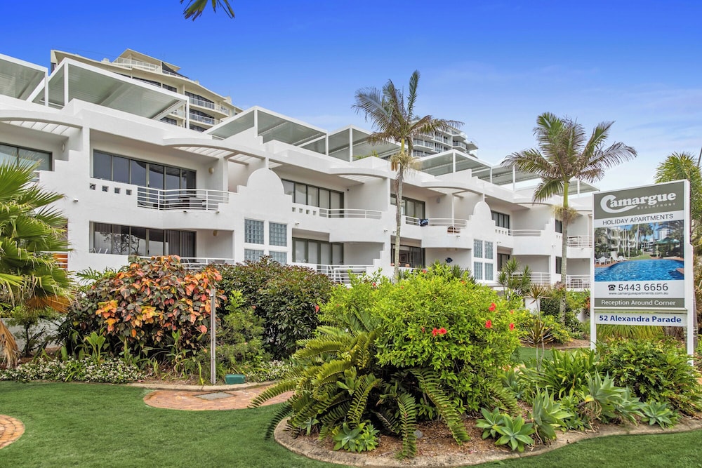 Camargue Beachfront Apartments - Maroochydore
