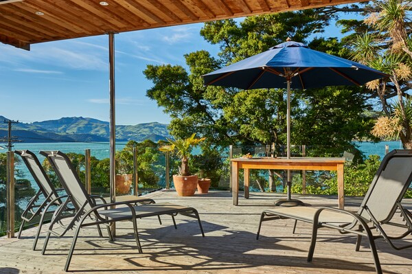 Akaroa On The Beach Apartments - Akaroa