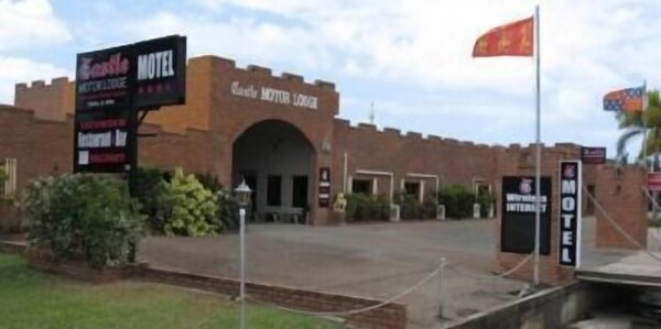Castle Motor Lodge - Bowen