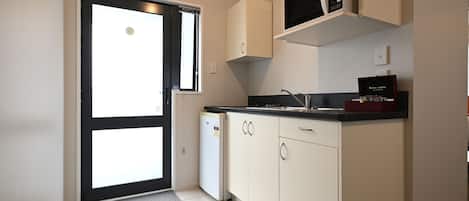 Apartamento Familiar, 2 quartos, não fumadores, kitchenette (/spa bath) | 1 quarto, ferro/tábua de engomar, Wi-fi grátis, roupa de cama fornecida