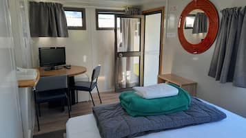 Cabana standard, banheiro compartilhado ( 2 pax) | 1 quarto, Wi-Fi (sobretaxa), roupa de cama