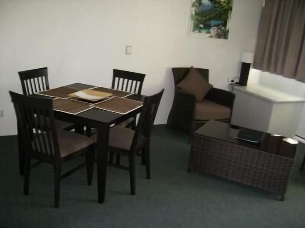 Reef Adventureland Motor Inn - Tannum Sands