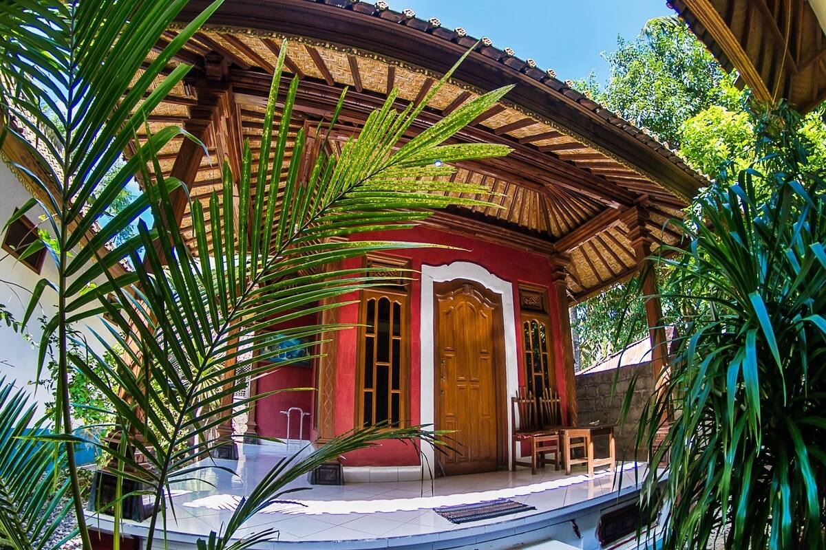 Quarto Duplo, vista para o jardim | Camas desdobráveis 