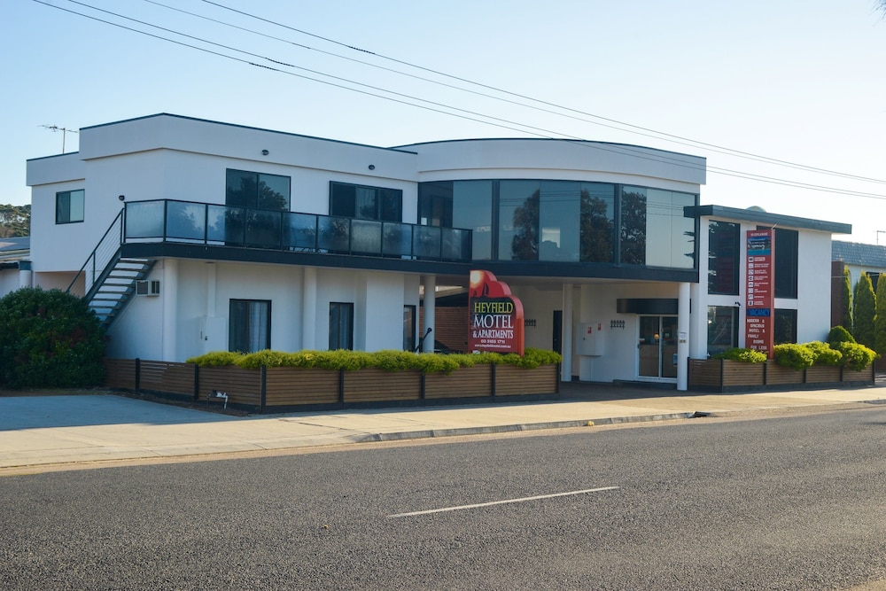 Heyfield Motel & Apartments - Lakes Entrance