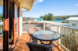 Suíte premier, 1 cama Queen, vista para o oceano | Terraço/pátio