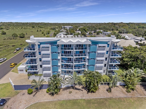 Koola Beach Apartments Bargara - Bargara