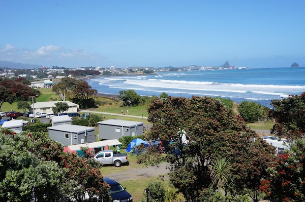 Fitzroy Beach Holiday Park - New Zealand