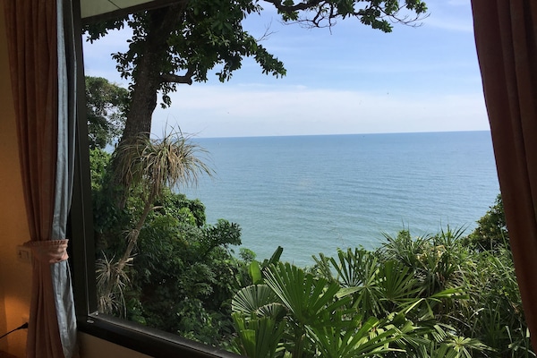 Quarto, vista para o mar | Vista do quarto