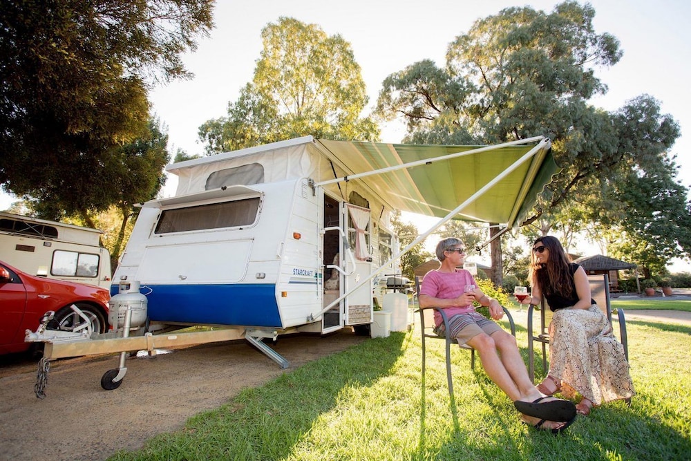 Shepparton Holiday Park And Village - Murray River