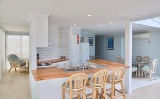 Apartamento standard, 1 quarto, para não fumantes, cozinha (Abel Tasman Penthouse) | Opções para refeição no quarto