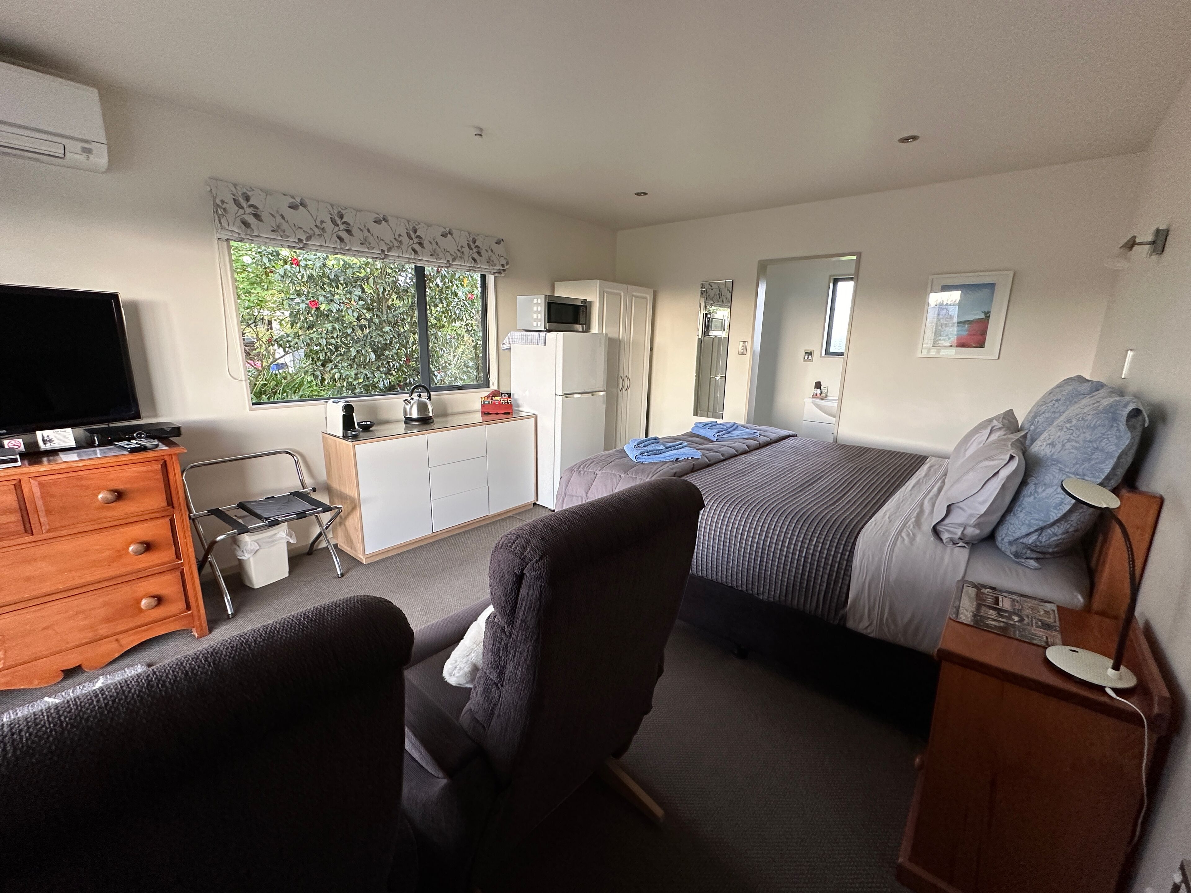 Estúdio, 1 cama King (Unit) | Roupas de cama premium, camas com colchões pillow-top