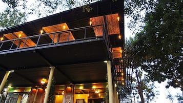 Entrada (vista interior)