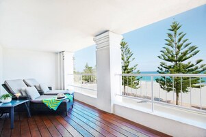 Quarto Standard, não fumadores, varanda (Beachfront Room) | Varanda