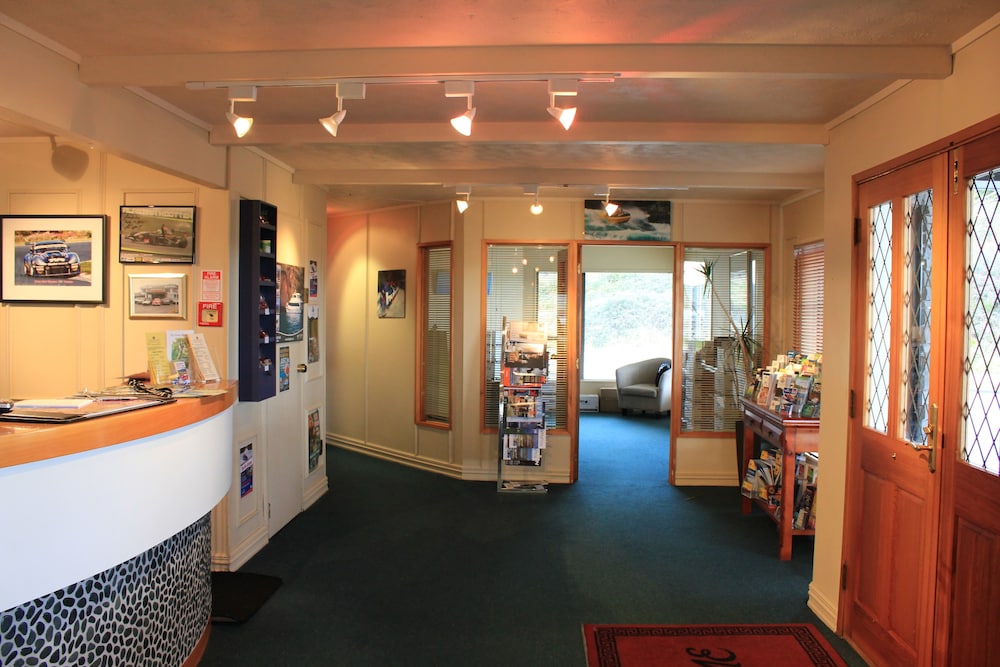 2 Bedroom Executive Unit With In Room Mineral Pool - Taupō