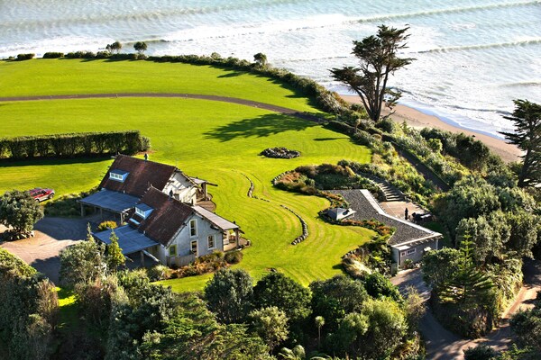 Ahu Ahu Beach Villas - Taranaki