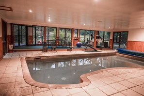 Piscina interna