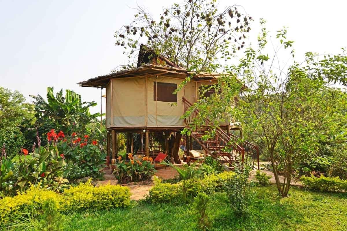 Casa na árvore conforto, 1 quarto | Individualmente mobiliados, espaço de trabalho para notebook