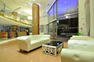 Entrada (vista interior)