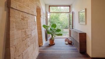 Sala(s) para tratamentos a casais, sauna, banheira de hidromassagem