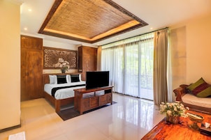 Quarto casal executivo, sacada | Escrivaninha, Wi-Fi de cortesia, roupa de cama