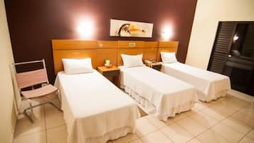 Quarto Individual Standard | Roupa de alta qualidade, cofre no quarto, com decoração personalizada