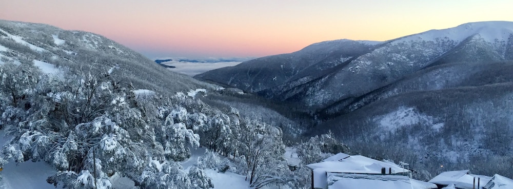 Attunga Alpine Lodge And Apartments - Falls Creek