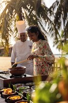 Cozinha mediterrânica, com espaço para refeições ao ar livre