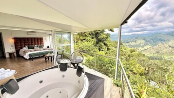 Quarto Duplo Panorâmico | 15 quartos, lençóis italianos Frette, roupa de alta qualidade, minibar