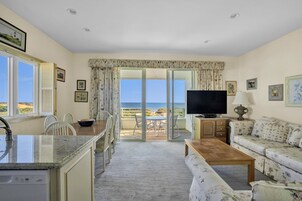 Condo, 2 quartos, para não fumantes, vista para o oceano | Individualmente decorados, individualmente mobiliados