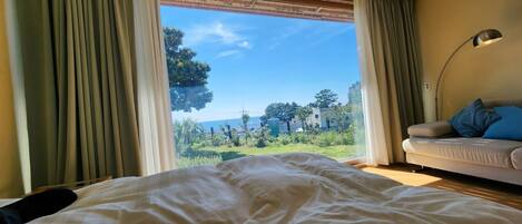 Quarto Duplo, vista para o oceano | Lençóis de algodão egípcio, edredões de penas