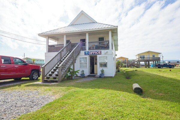 Blue Dolphin Inn And Cottages - Louisiana