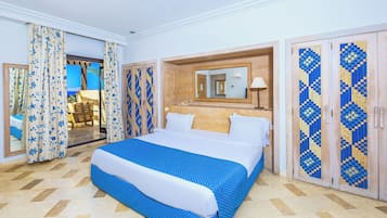 Quarto luxo | Frigobar, cofres nos quartos, cortinas blackout, roupa de cama