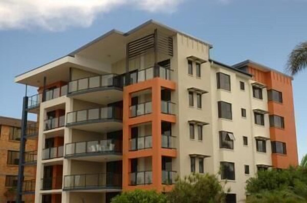 Pacific Reef By Kacys - Bargara