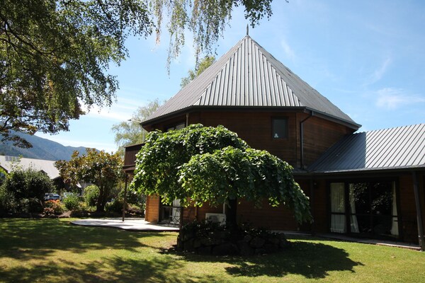 Alpine Lodge Motel - Hanmer Springs