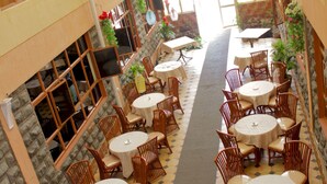 Café da manhã, almoço e jantar