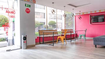 Food court