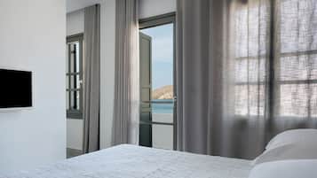 Two-Room, Sea View | 1 quarto, escrivaninha, quartos à prova de som