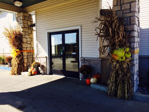 Mammoth Spring Lodge Motel - Arkansas