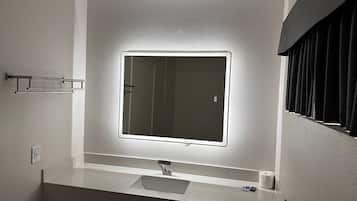 1 quarto, roupas de cama premium, escrivaninha, Wi-Fi de cortesia
