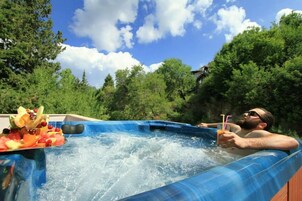 Banheira de hidromassagem exterior