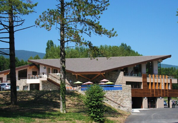 Hôtel Le Pré Du Lac - Sévrier