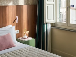 Quarto standard | Roupas de cama premium