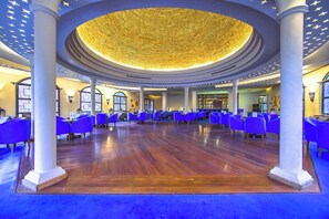 5 restaurantes, pequenos-almoços servidos, cozinha tailandesa 