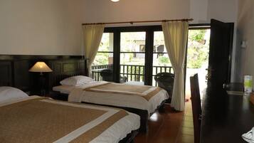 Casa de Campo Standard (Garden - Twin Beds) | 1 quarto, minibar, cofre no quarto, com decoração personalizada