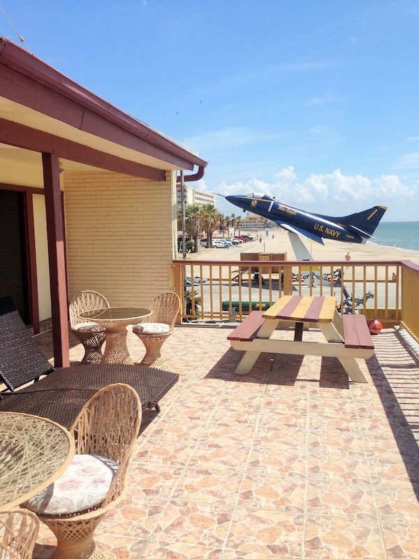 Capri Beach Hotel - Corpus Christi, TX