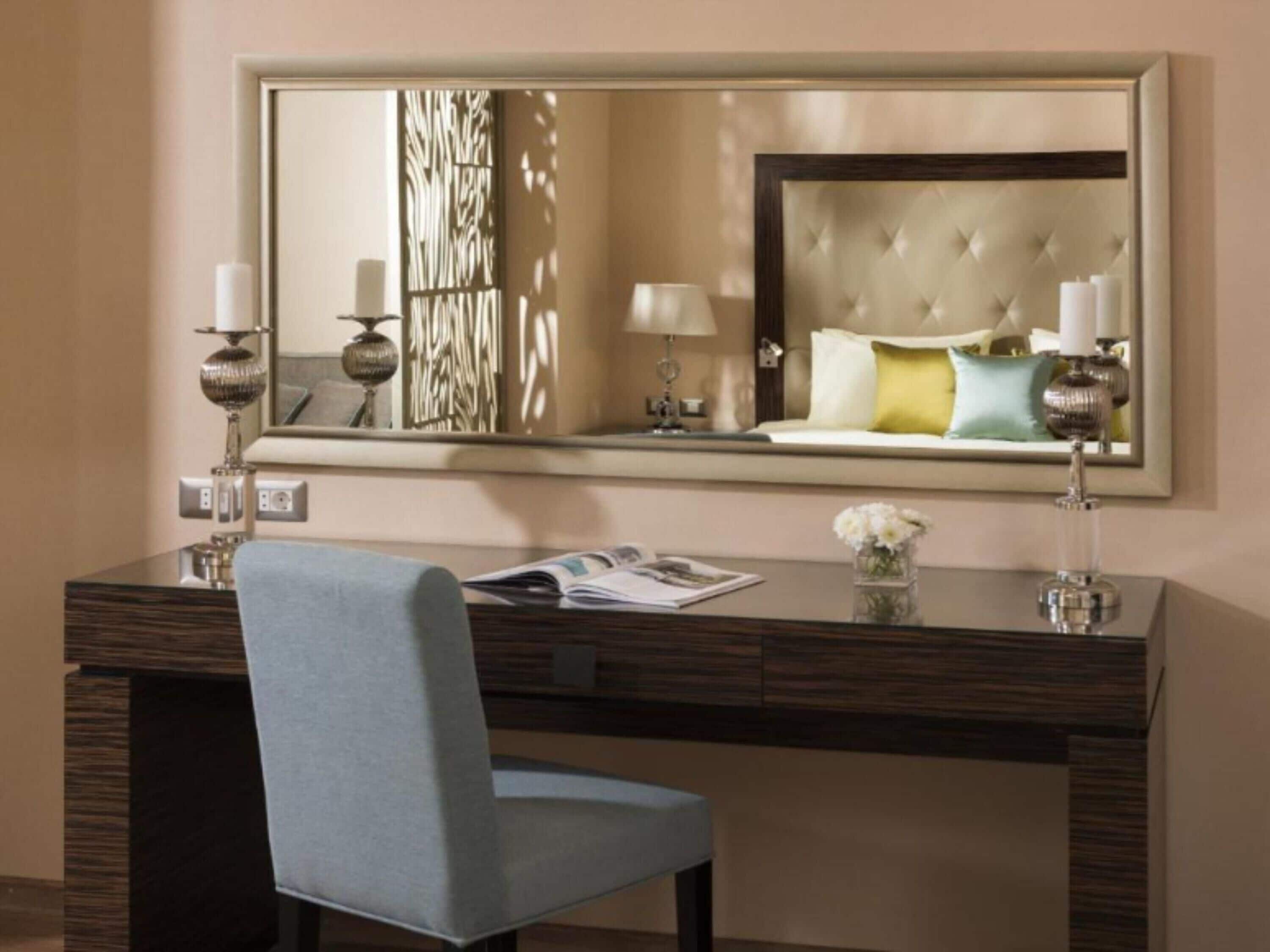 Junior suite | Minibar grátis, cofre no quarto, cortinas/cortinados opacos 