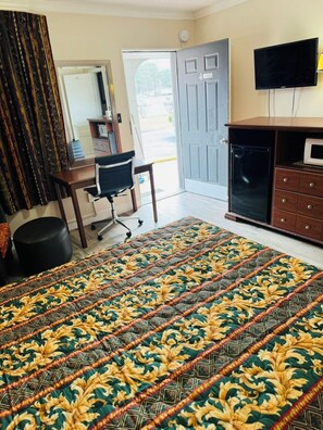 Quarto standard | Wi-Fi de cortesia, roupa de cama