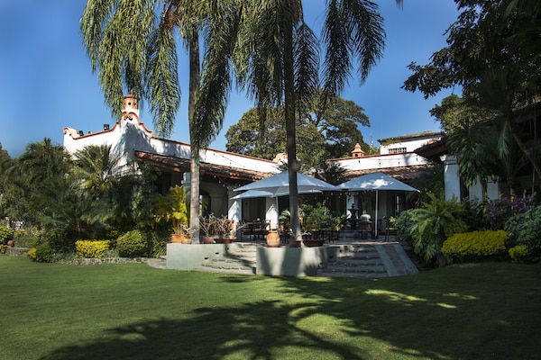 Hotel Boutique Casa De Campo - Cuernavaca