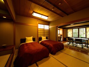 Quarto luxo, para não fumantes (Japanese Style, with Hinoki Spa Bath) | Roupas de cama premium, frigobar, cofres nos quartos, Wi-Fi de cortesia